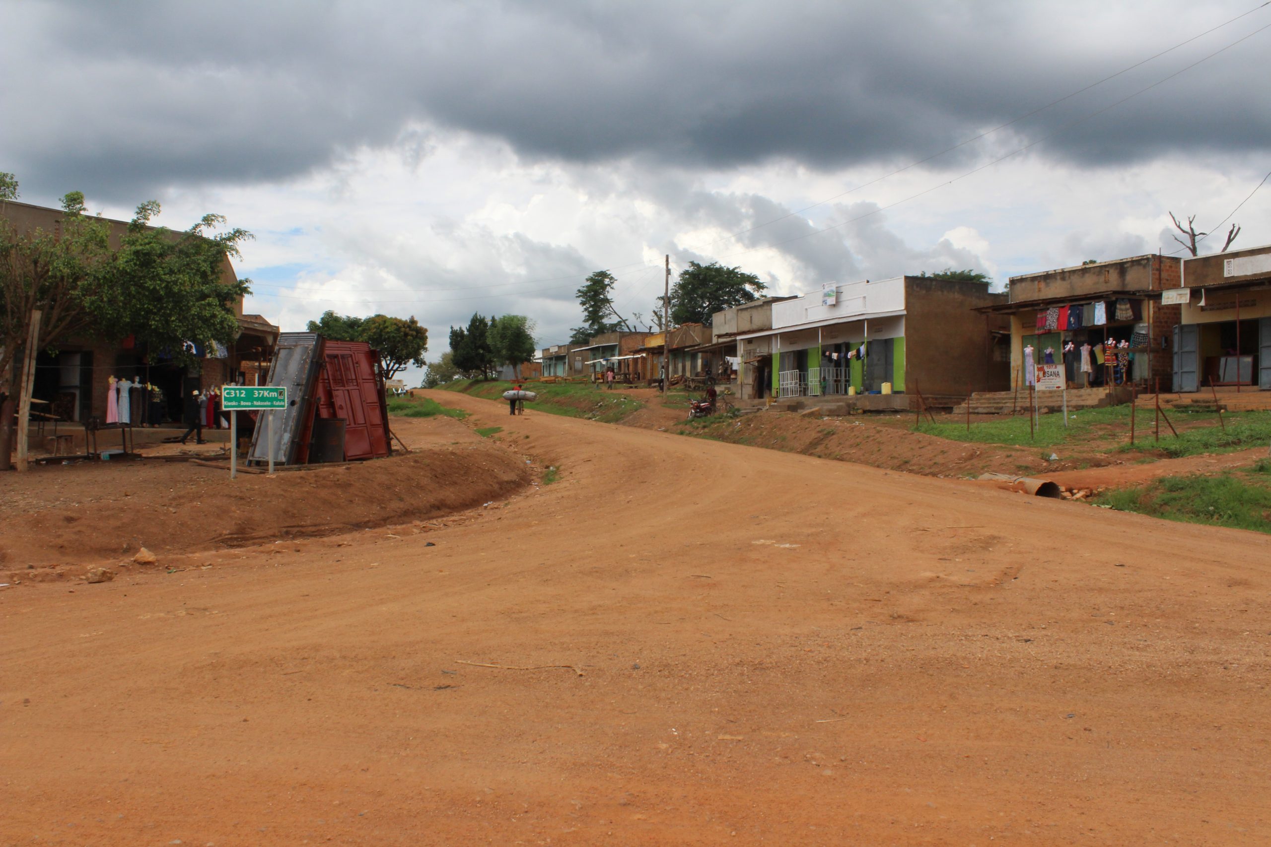 Detailed Engineering Design for upgrading of 264 Km of 25 District ...